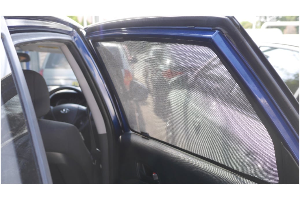 Hyundai i30 1st Gen Rear Shades (2007-2012)