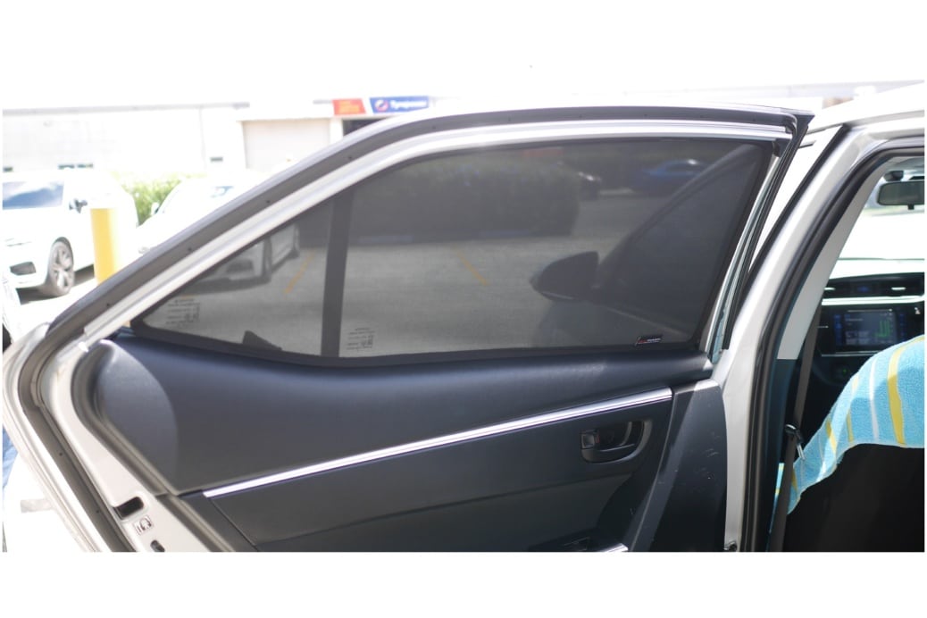 Toyota Corolla Sedan Rear Shades E170 2013-2019